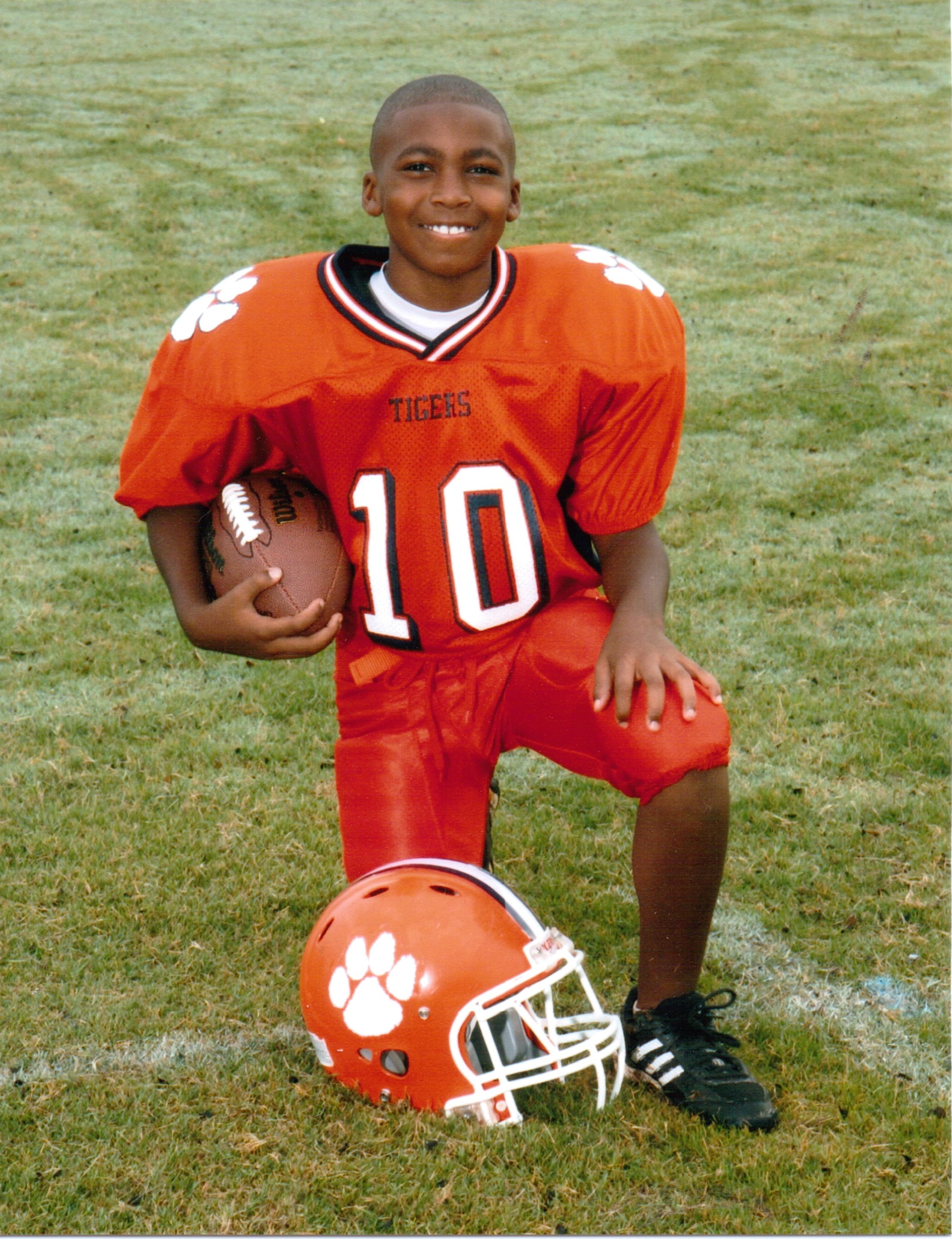 Please support T Wesley Guilford Jr-Stockbridge Tigers Football