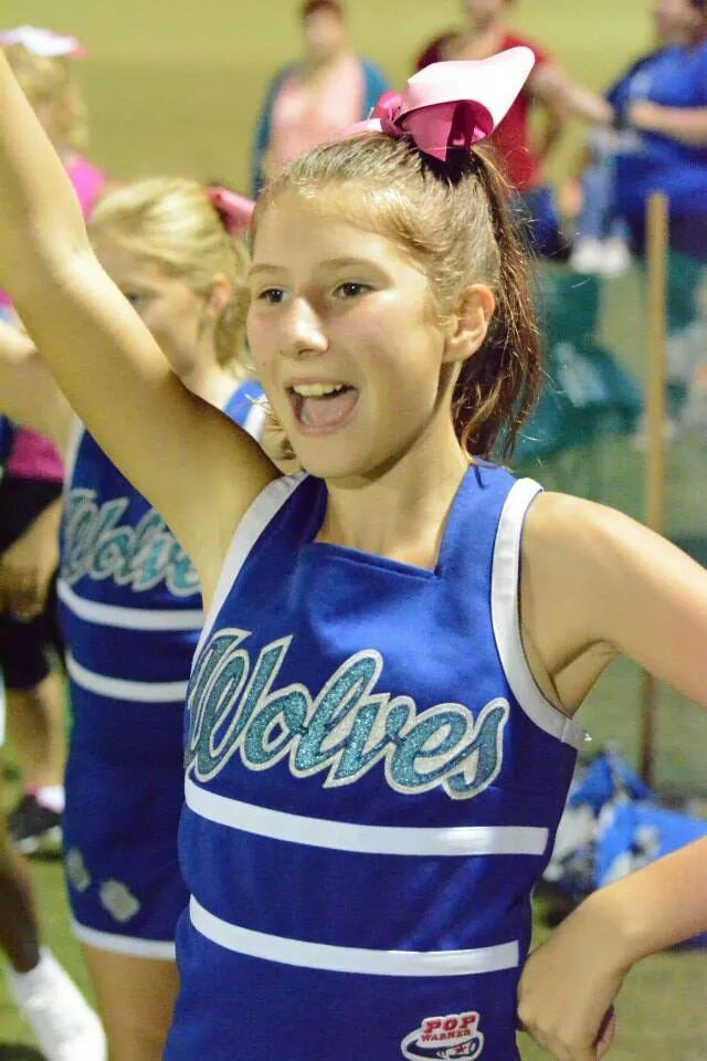 Please support Sabrina Zdanciewicz-West Volusia Wolves Pee Wee Cheer 2015
